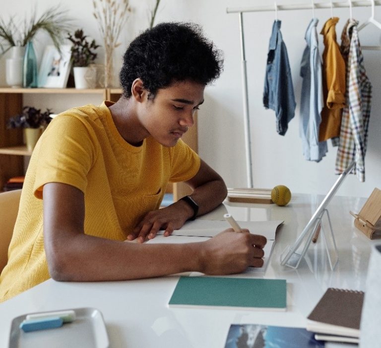 SAT for Canadian Students – Answers to Your Biggest SAT Questions