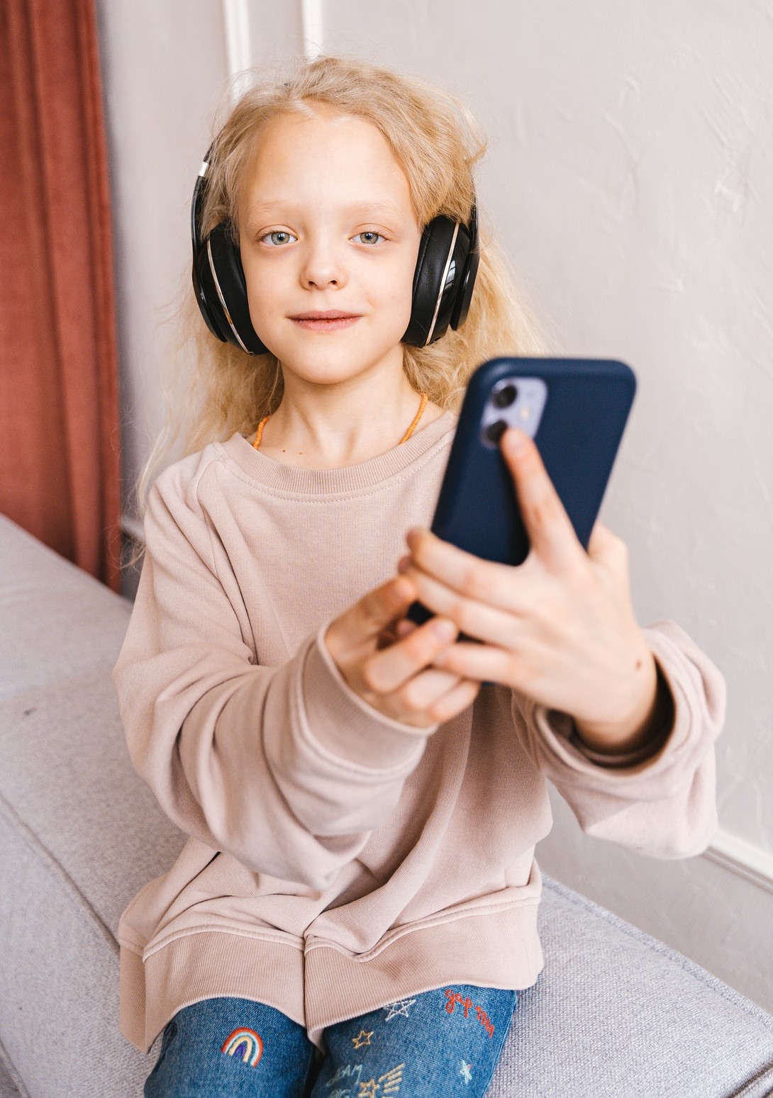 Online Tutoring vs In-Home Tutoring: Which Option Is Best?